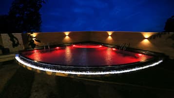 Piscina externa