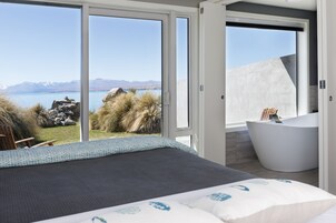 Quarto Duplo | Roupa de alta qualidade, quartos insonorizados, Wi-fi grátis 