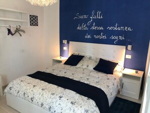 Cofre no quarto, secretária, Wi-fi grátis 