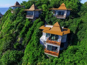 Deluxe Ocean View | 1 quarto, frigobar, cofres nos quartos, escrivaninha