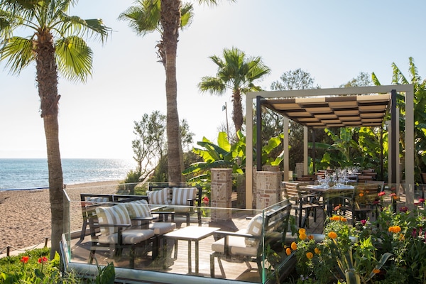 Televisor de ecrã plano de 32 polegadas com canais digitais, televisor