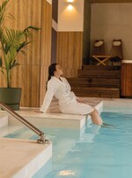 Sala(s) para tratamentos a casais, sauna, banheira de hidromassagem 