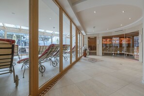 Sauna seca, sauna a vapor