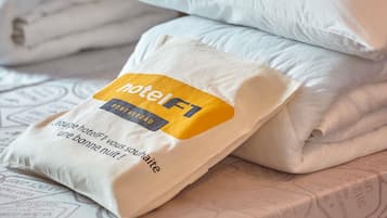 Escrivaninha, Wi-Fi de cortesia, roupa de cama
