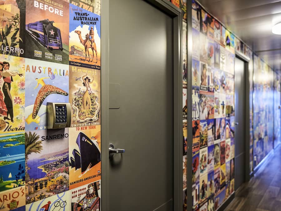 Artigos de higiene ecológicos, um secador de cabelo (mediante pedido)