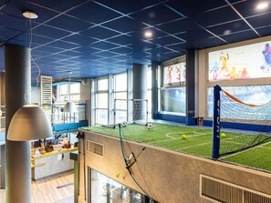 Pequeno-almoço tipo buffet diário (10.90 EUR por pessoa) 