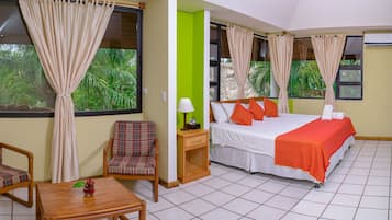 Suíte família, 2 quartos, na torre | 2 quartos, roupa de cama
