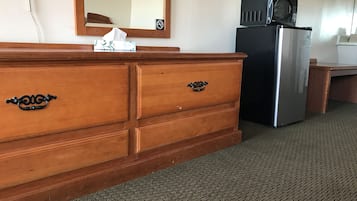 Roupa de alta qualidade, secretária, quartos insonorizados