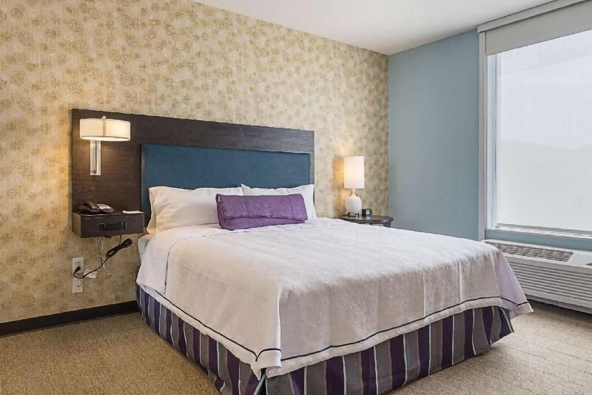 Roupas de cama premium, cofres nos quartos