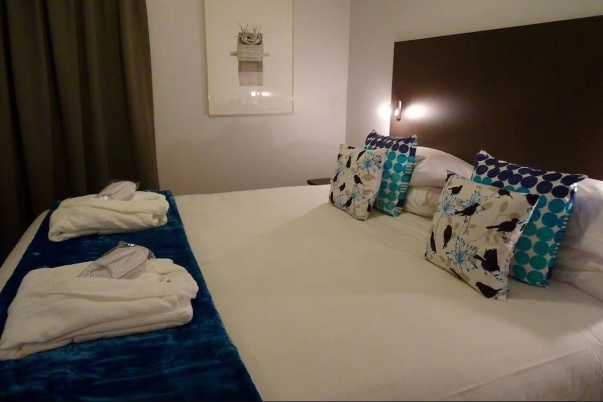 Deluxe Spa Suite | Lençóis de algodão egípcio, roupa de alta qualidade 