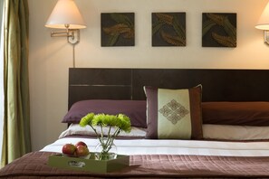 Quarto, para não fumantes, banheiro privativo | Roupas de cama premium, individualmente decorados