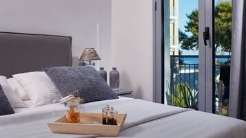 Quarto Standard (Forest View) | Roupa de alta qualidade, minibar, cofre no quarto