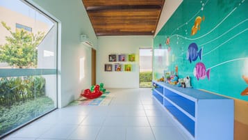 Área de recreio para crianças (coberta)