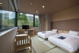 Cofre no quarto, secretária 