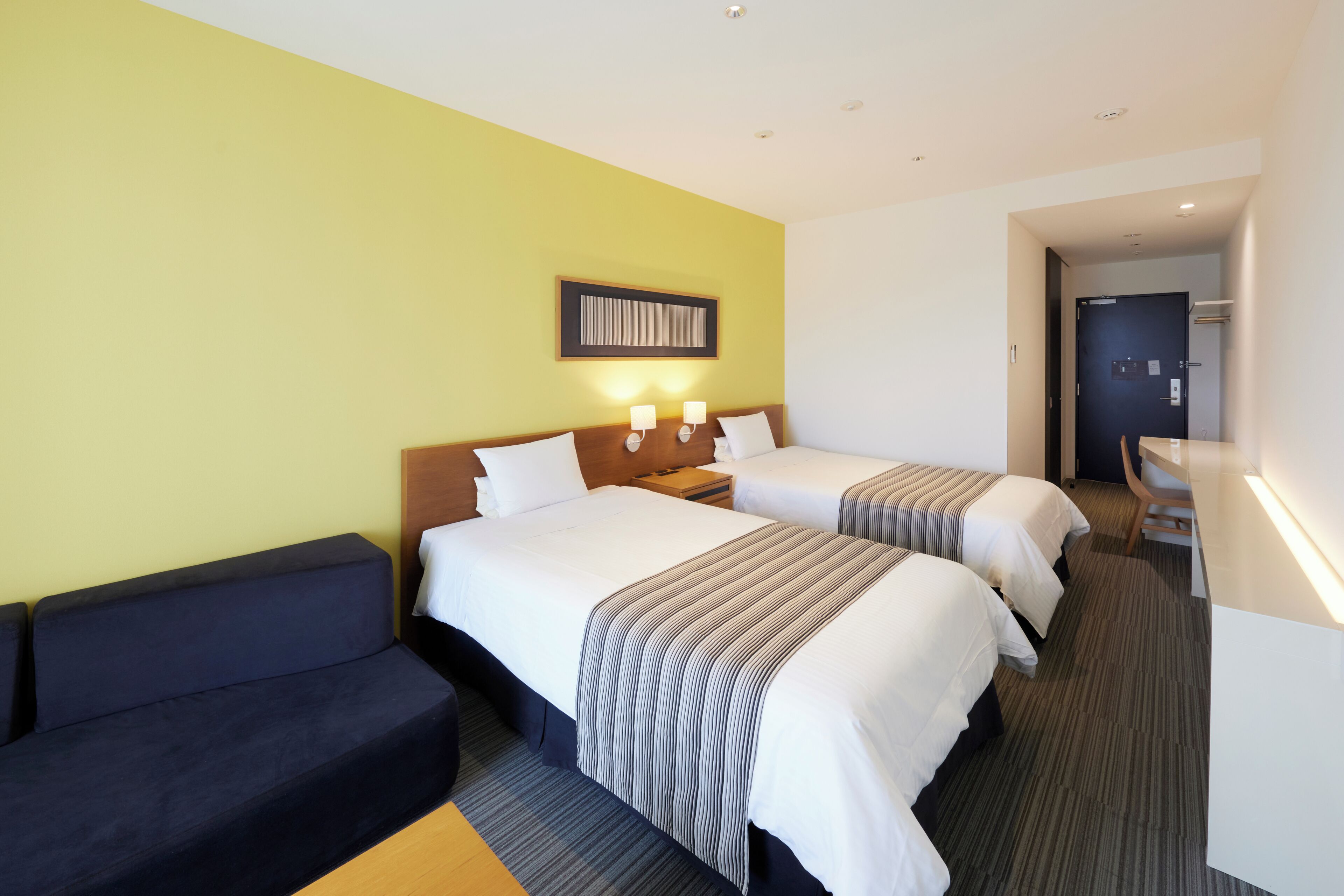 Quarto superior, para não fumantes (Building A) | Cofres nos quartos, escrivaninha, Wi-Fi de cortesia, roupa de cama
