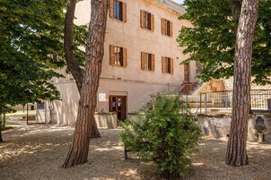 Fachada da propriedade