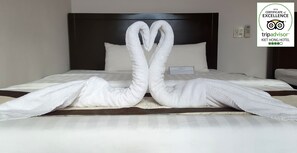 Quarto standard | Cofres nos quartos, escrivaninha, Wi-Fi de cortesia, roupa de cama