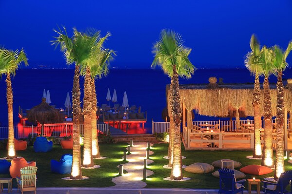 Esida Hotel - Küçukkuyu