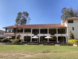 Fachada da propriedade