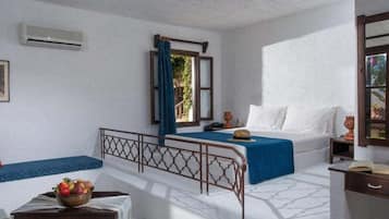 Double Garden View Studio | Cofre no quarto, quartos insonorizados, ferro/tábua de engomar