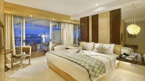 Quarto Premier, 1 cama king-size, vista para o resort