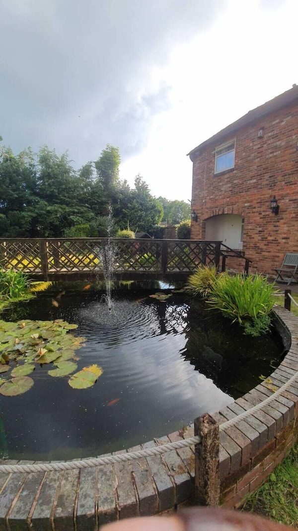 The Manor Guesthouse - Cheshire