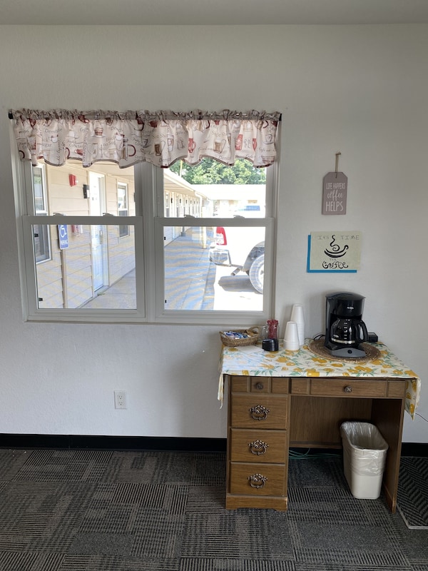 斯图雅特汽车旅馆 - 艾奧瓦