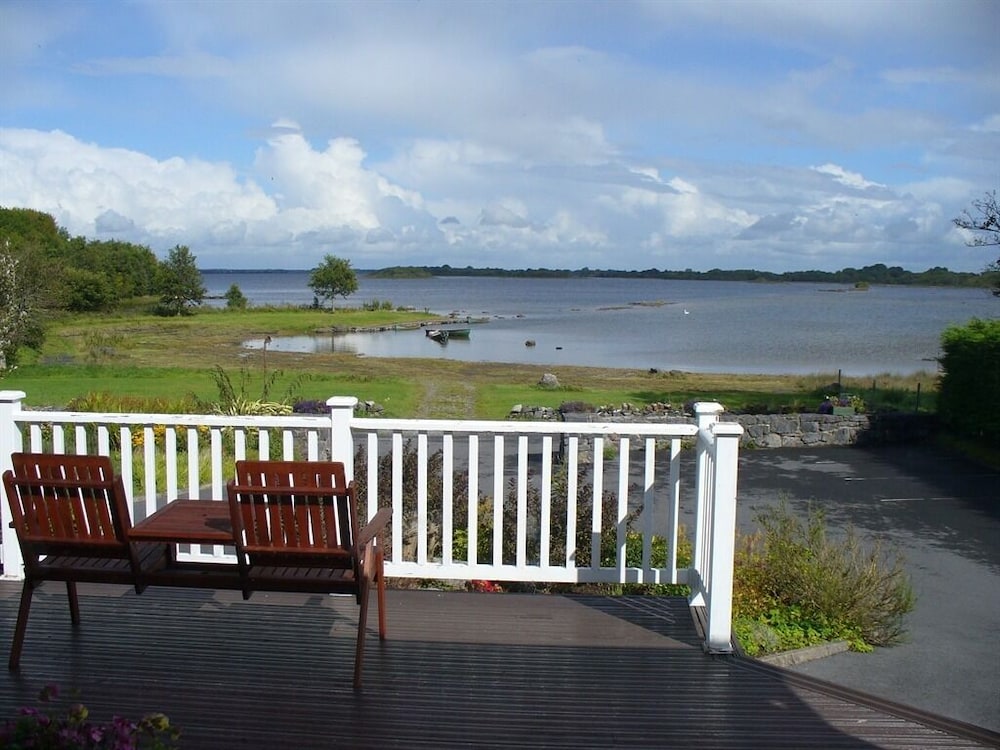 The Waterfront House Country Home - County Mayo