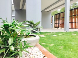 Supreme Three-Bedroom Pool Villa | Vista do quarto