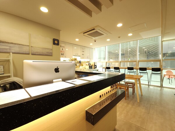 Oyo Hostel Myeongdong 1 - Seoul