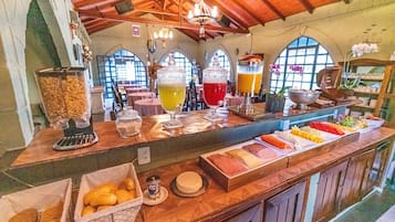 Pequeno-almoço tipo buffet diário incluído