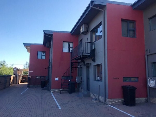 Haus Holzapfel - Beaufort West