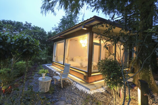 Quarto triplo conforto, vista para a montanha | Vista do quarto