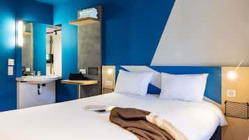 Secretária, Wi-fi grátis, roupa de cama fornecida