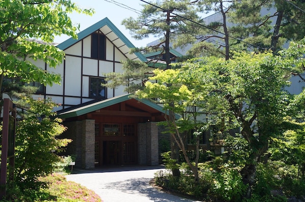 Kanbayashi Hotel Senjukaku - Japan