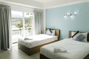 Quarto duplo standard | Escrivaninha