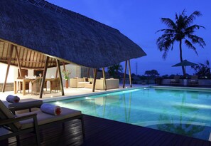 Two-Bedroom Private Pool Villa | Vista do quarto