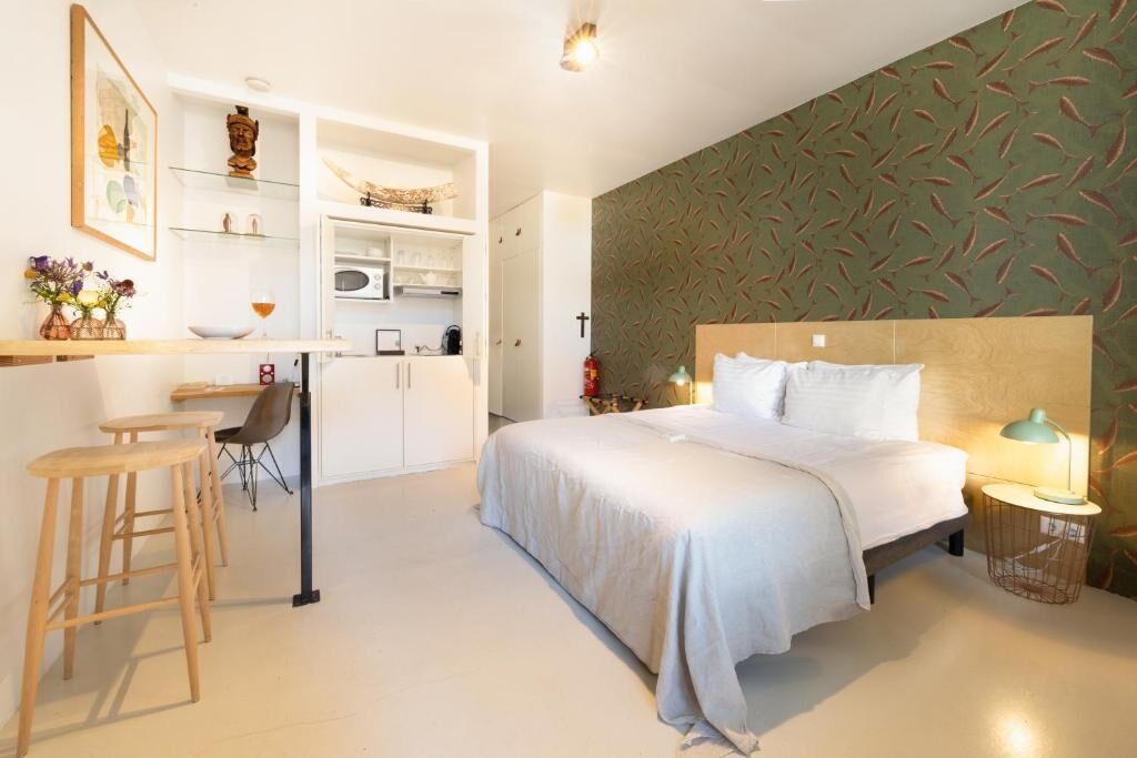 Estúdio premium | 1 quarto, frigobar, cofres nos quartos, escrivaninha