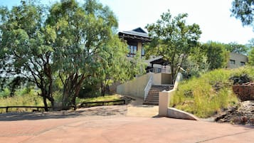 Entrada do alojamento