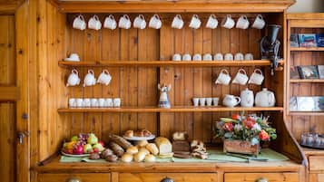 Café da manhã continental grátis todos os dias