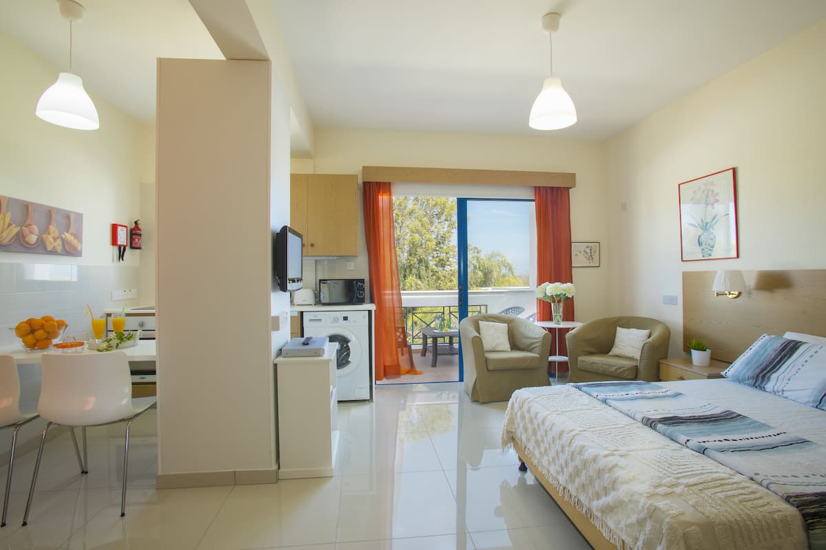 Estúdio, vista para o jardim (8808) | 1 quarto, cofre no quarto, quartos insonorizados