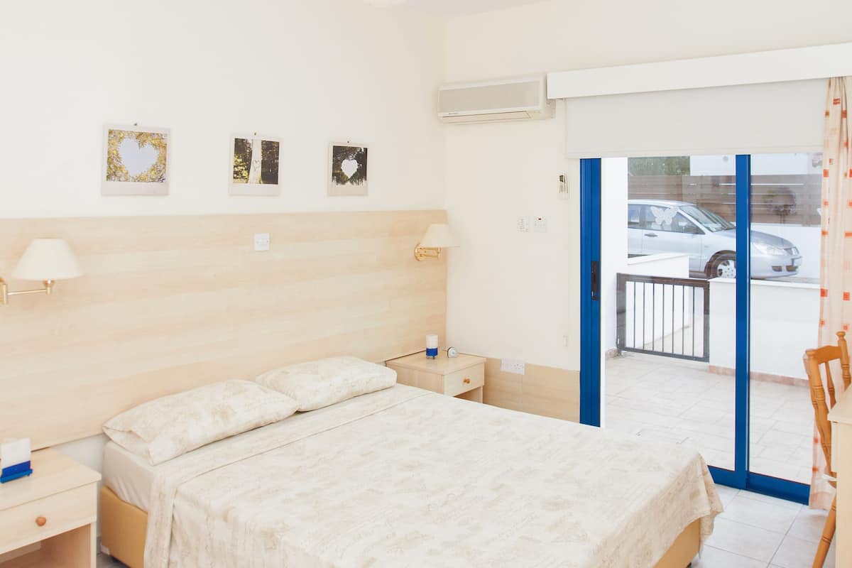 1 quarto, cofre no quarto, quartos insonorizados