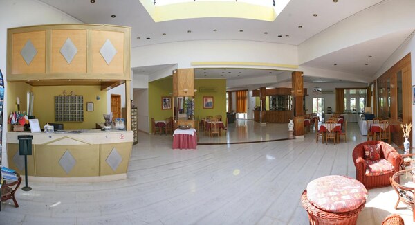 Aegeon Hotel - Лесбос