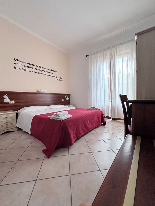 Mamamia Guesthouse - Lipari