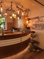 Check-in e check-out automático