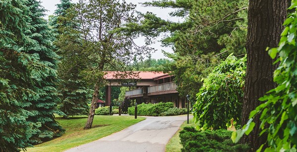 Oakwood Resort - Grand Bend