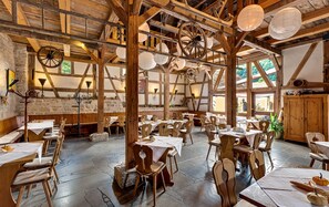 Almoço e jantar, culinária regional