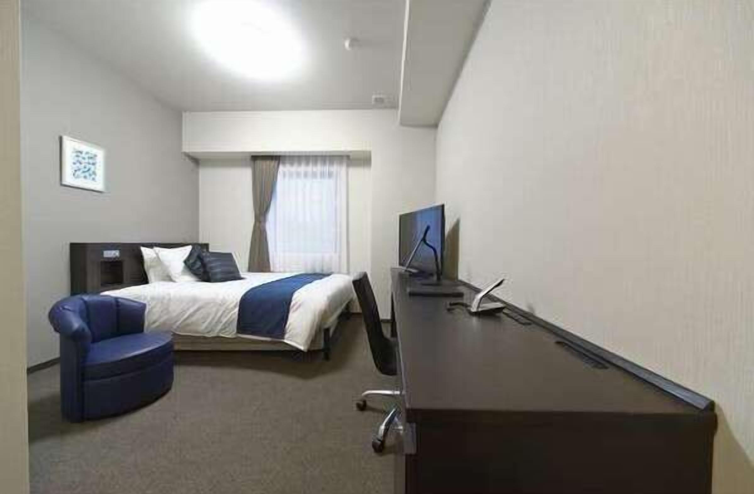 Secretária, ferro/tábua de engomar, Wi-fi grátis 