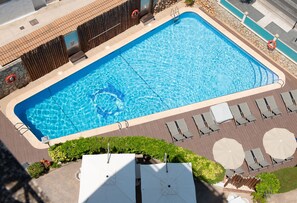 Piscina externa