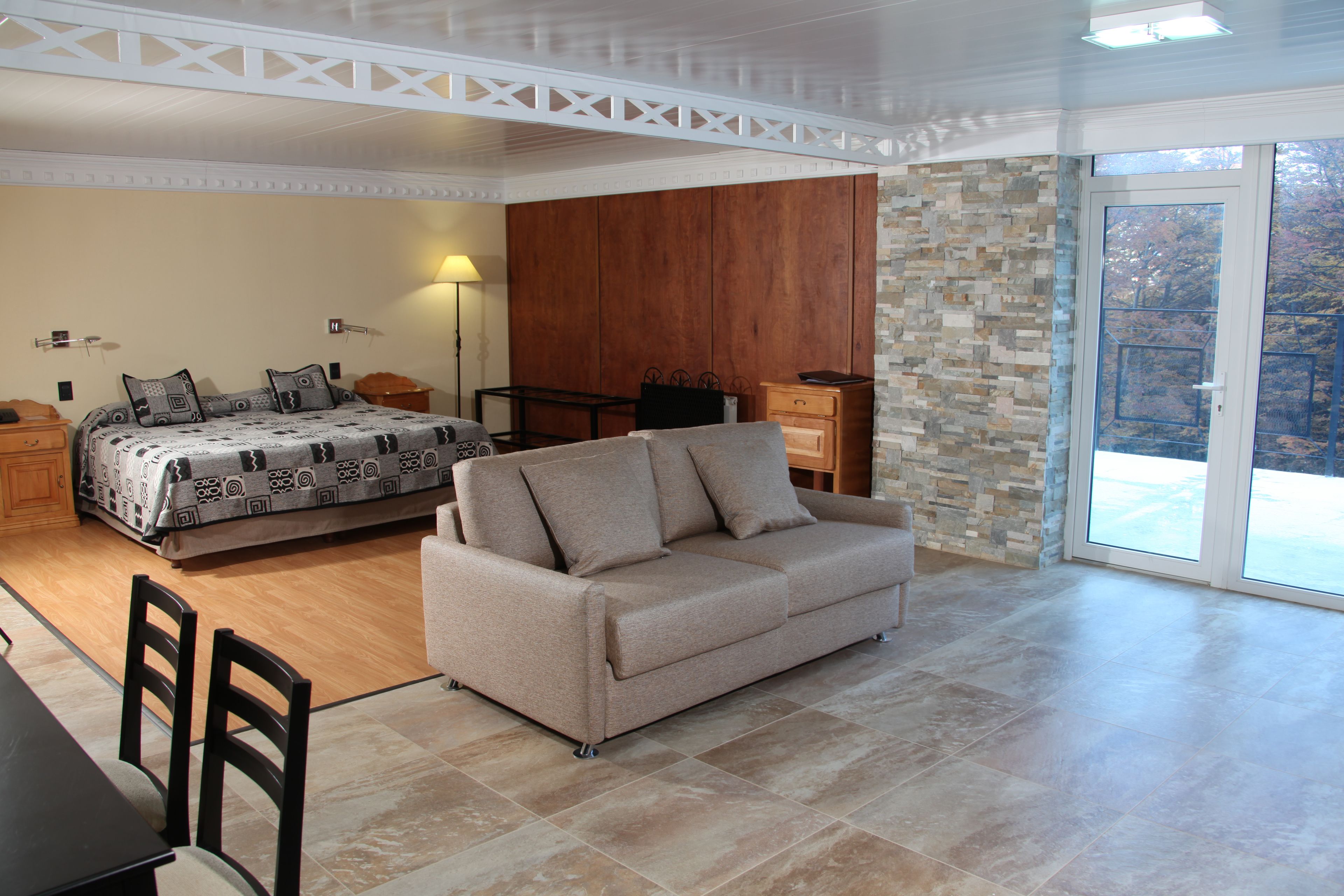 Apartamento Superior, 1 cama king-size, não fumadores, vista para o parque | Minibar, cofre no quarto, secretária, cortinas/cortinados opacos 